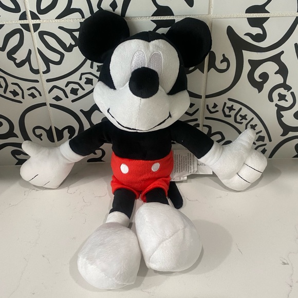 Disney | Toys | Disney Mickey Mouse 4 Plush Black And White With Red ...